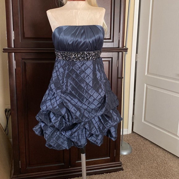 My Michelle | Dresses | My Michelle Blue Formal Prom Party Dress Size 3 ...
